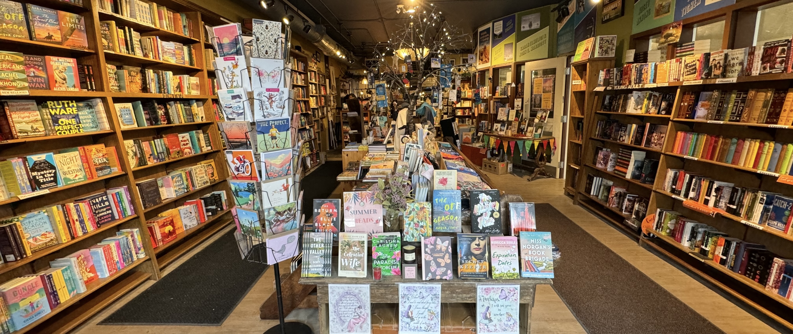 Cafe Books